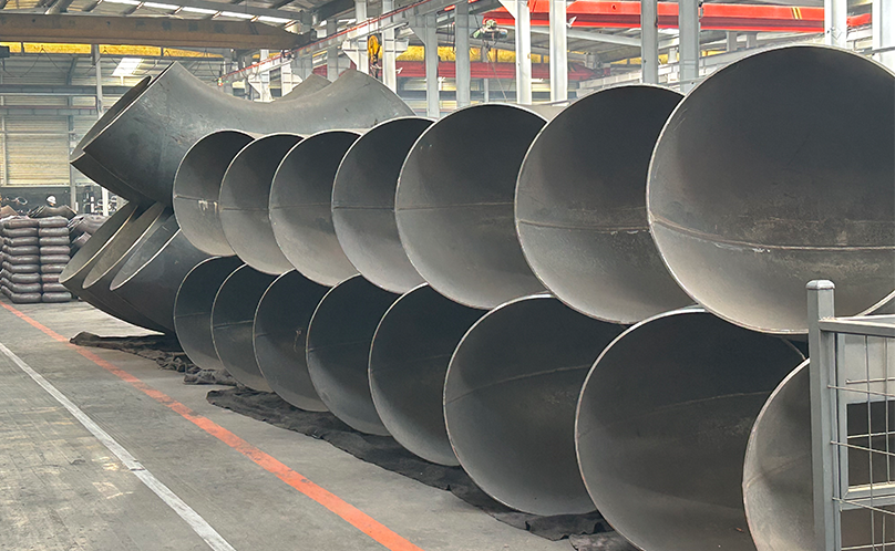 Understanding Equal and Reducing Tees in Pipeline Engineering