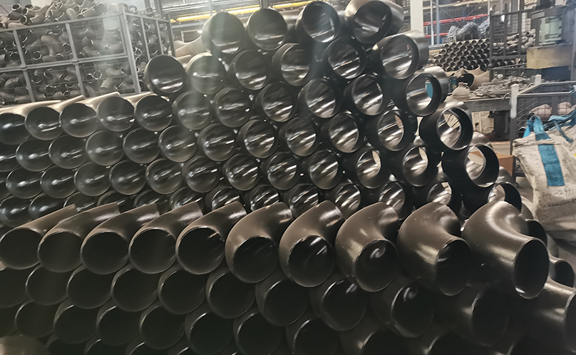 Will 4-inch ASME B16.9 ASME A403 WP304 butt-weld stainless steel elbow ...